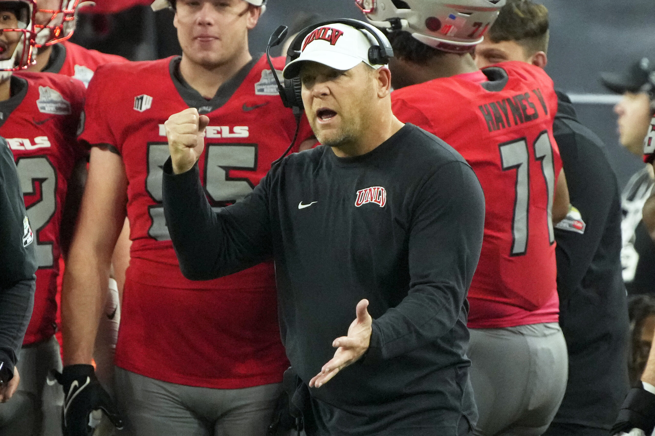 This year’s UNLV roster has new talent and playoff aspirations | News ...